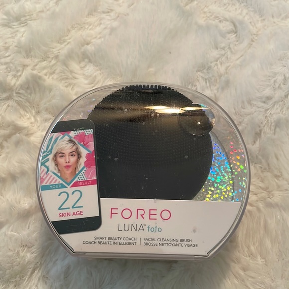 FOREO | Makeup | Nwt Foreo Smart Beauty Coach Facial Cleaning Brush ...